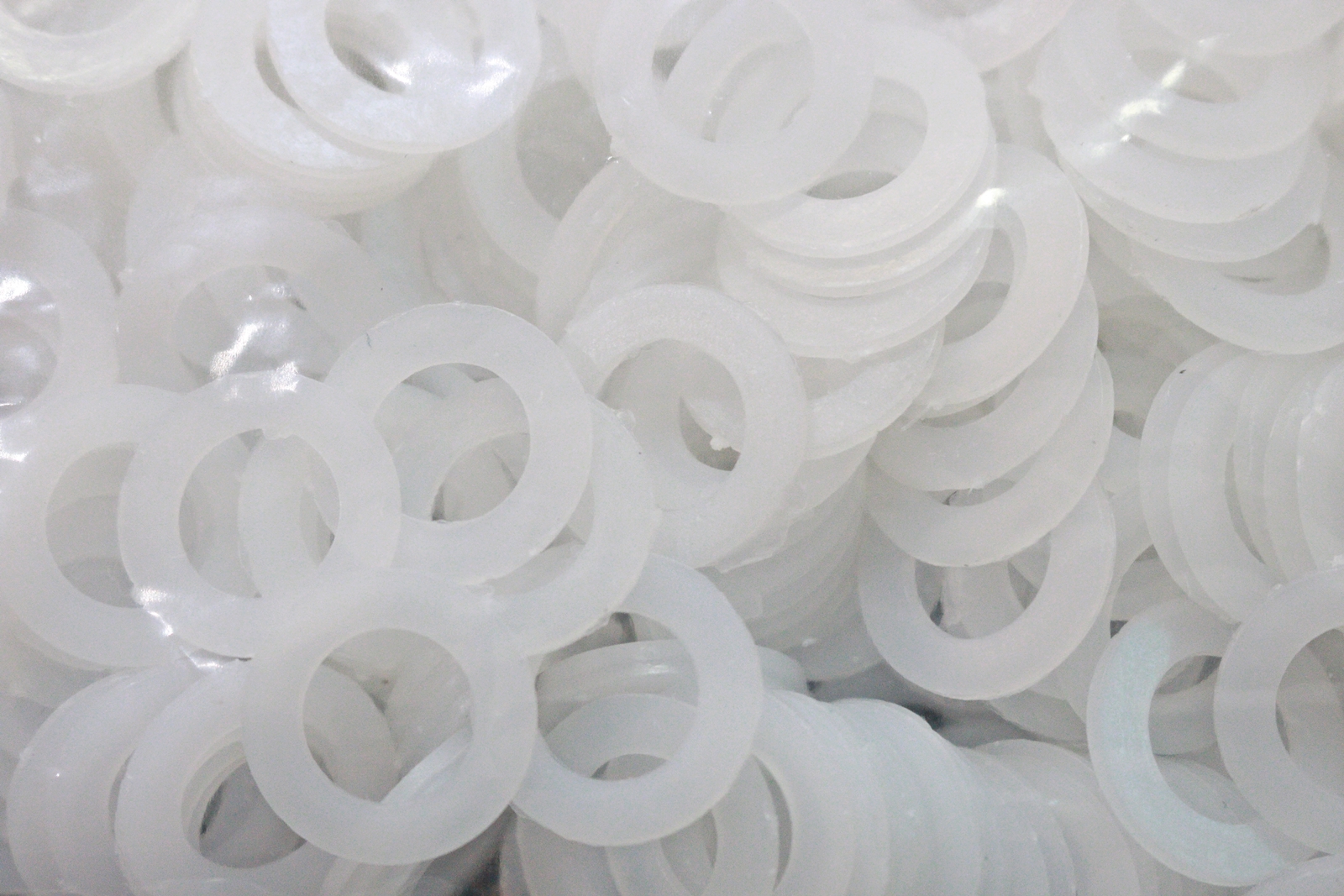 Saibe de 10 mm, din Plastic (1000 bucati/pachet) - Emidale